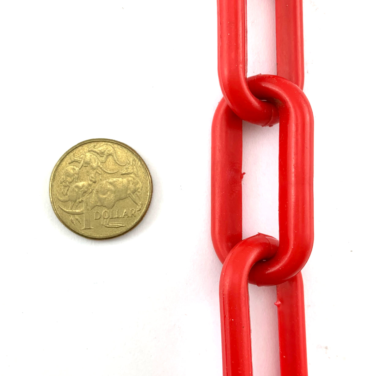8mm Red Plastic Chain on a 30-metre reel. Australia. | Chain.com.au
