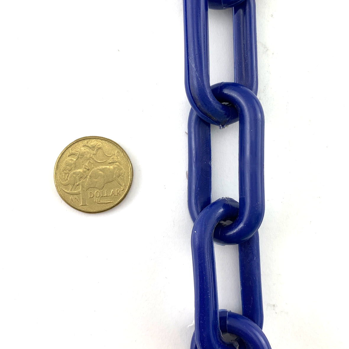 8mm Blue Plastic Chain. Qty: 30-metre reel. Australia. | Chain.com.au